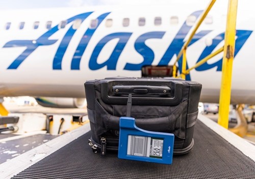 Alaska Airlines launches first U.S. electronic bag tag program | News ...