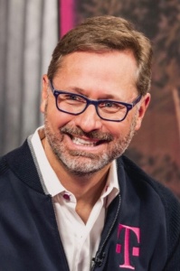 Alaska Air Group announces Mike Sievert will join board of directors ...