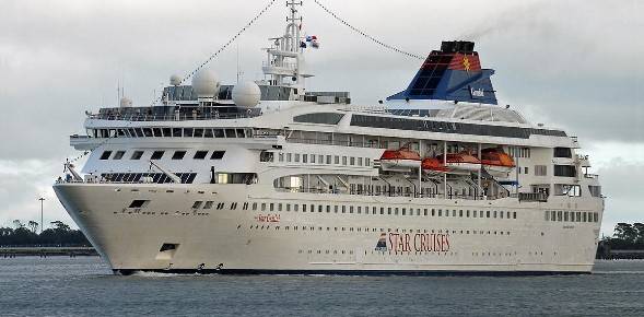 SuperStar Gemini launches from Singapore Cruise Centre | News ...