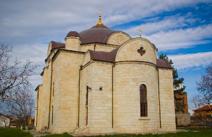 Church in Bulgaria became a mosque and a church again | Focus ...