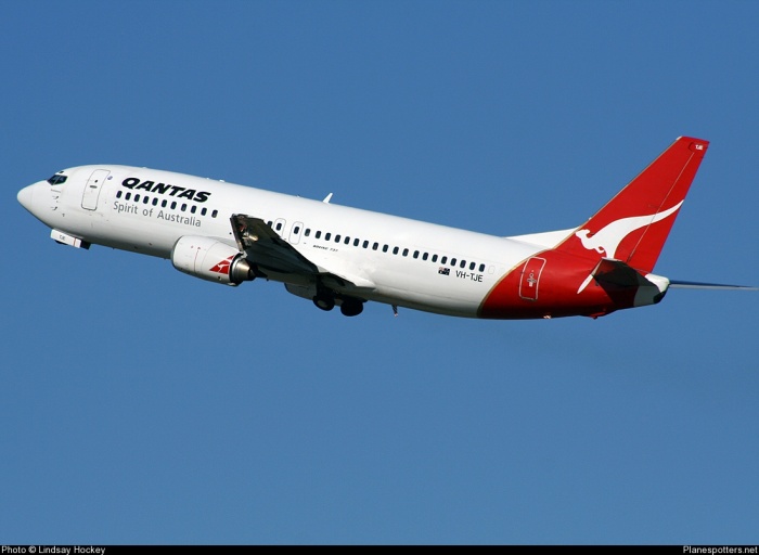 Qantas announces profit result - Half year ended 31 December 2009 ...