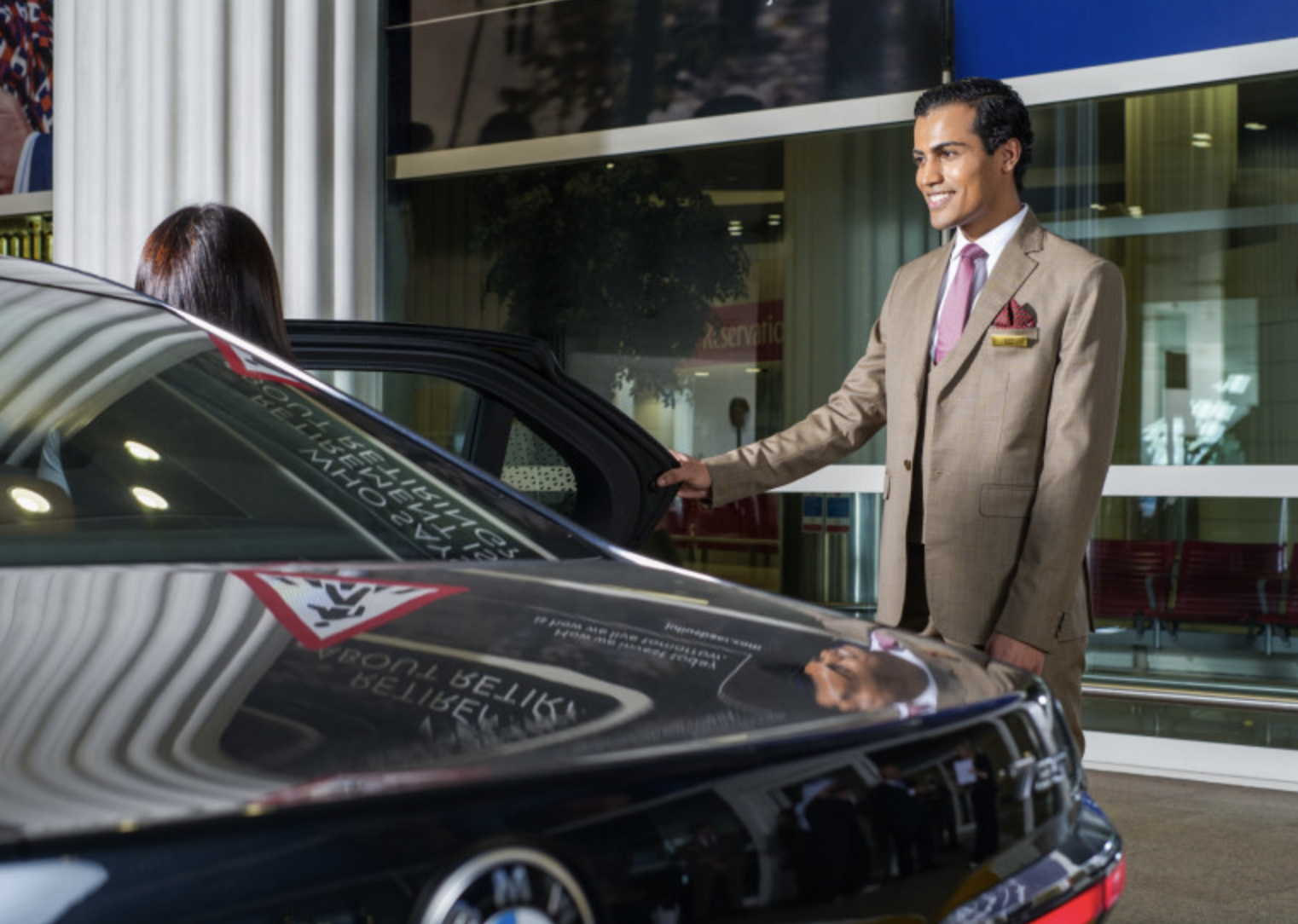 Emirates debuts stylish new uniform for its elite Premium & VIP ...