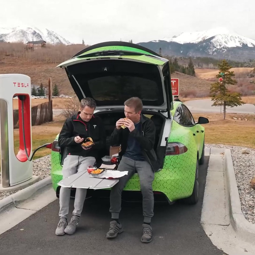 Space Innovations Labs Tail Table makes road trips so much better ...