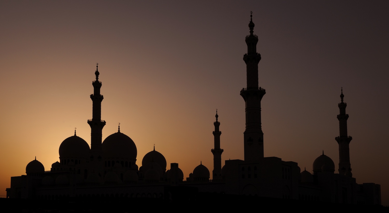 Destination Spotlight: Sheikh Zayed Grand Mosque, a Spiritual and ...
