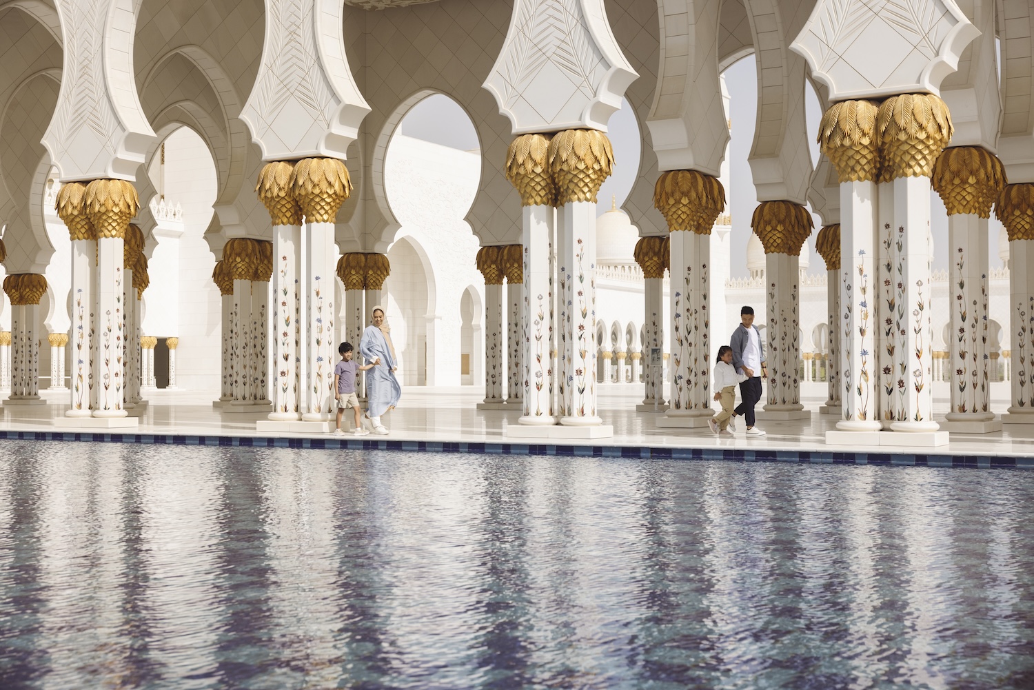 Destination Spotlight: Sheikh Zayed Grand Mosque, a Spiritual and ...