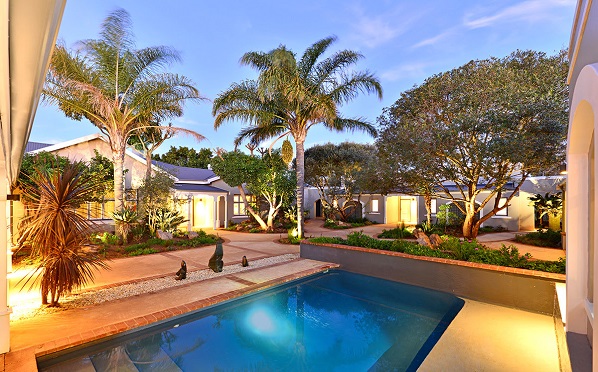 Breaking Travel News investigates: Gardiner opens Founders Lodge at ...