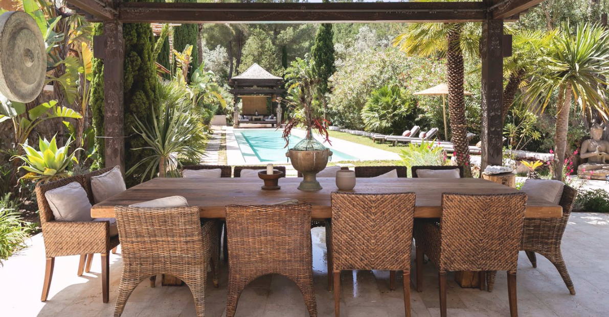 The world’s first ever Learn to DJ Wellbeing Retreat with the world ...