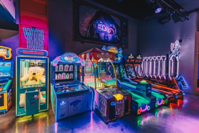 What type of couple are you? Yas Bay Waterfront’s ultimate guide to ...